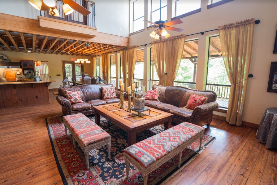 Inside The Venue :: Avalon Legacy Ranch