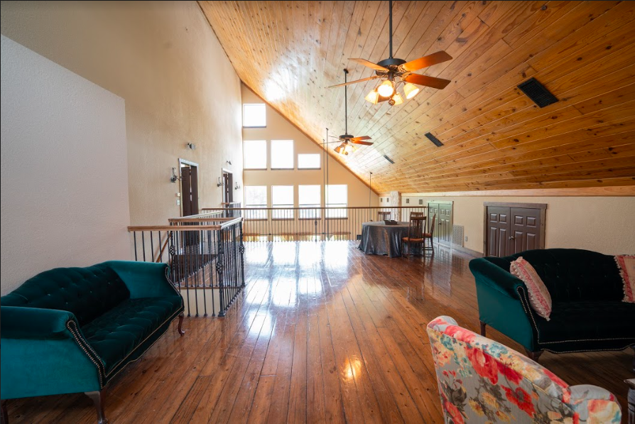 Inside The Venue :: Avalon Legacy Ranch